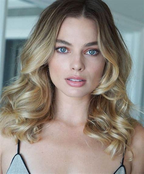 Margot Robbie Hot Af 9gag