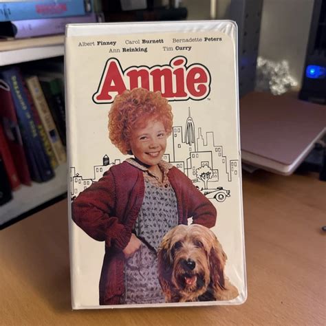Annie Vhs 1982 Like New 1995 Clamshell Carol Burnett Tim Curry £5 31