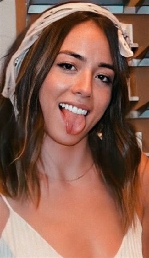 Chloe Bennet