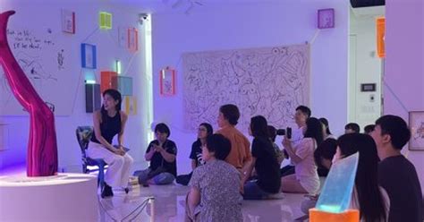 벌거벗은 느낌 든다는 그 작가 배우 하지원이었다