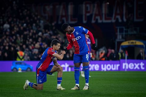 Daniel Muñoz Se Recuperó Y Volvió A Jugar Con El Crystal Palace