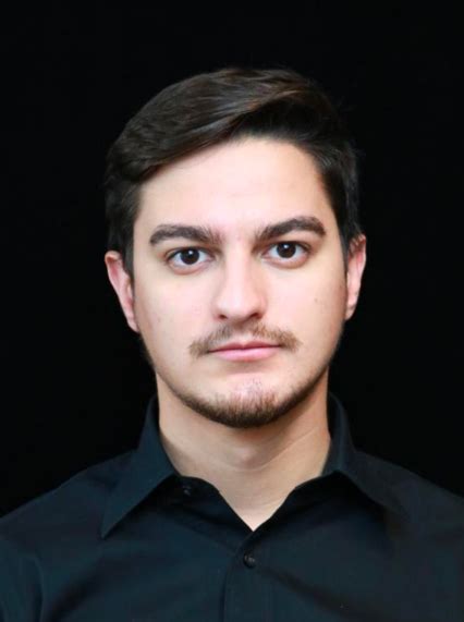 building a fault tolerant architecture with a bulkhead pattern on aws app mesh containers