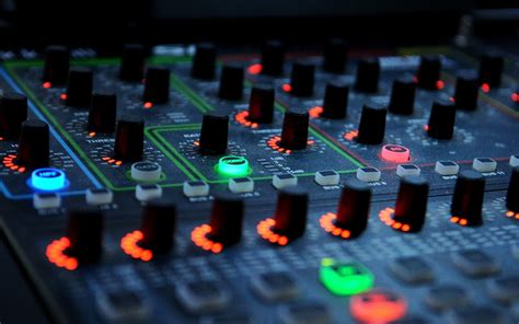 Master Live Event Audio With Daws Multi Track Session Mastering Simplified