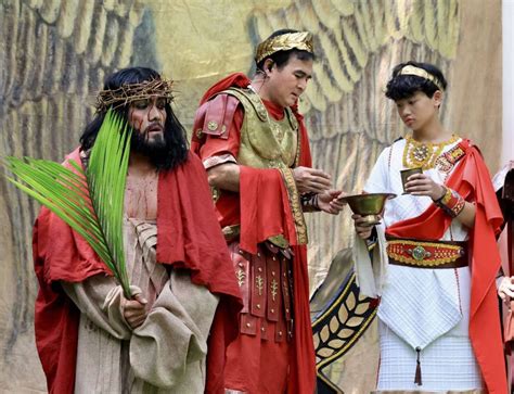 Senakulo The Manila Times