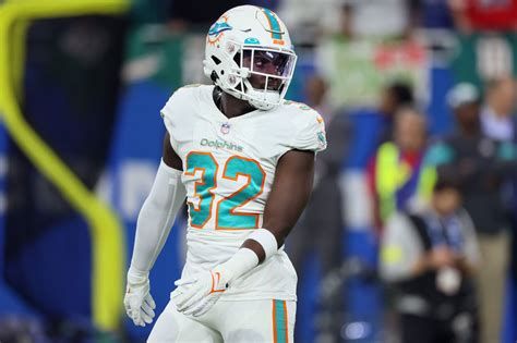Miami Dolphins Sign Safety Verone Mckinley Iii To The Active Roster