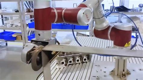 Robot Industries Uk On Linkedin Cobots Efficientcollaboration Futureofwork