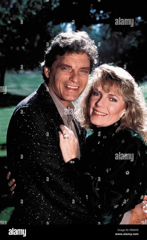 Susan Sullivan Falcon Crest Stockfotos Und Bilder Kaufen Alamy