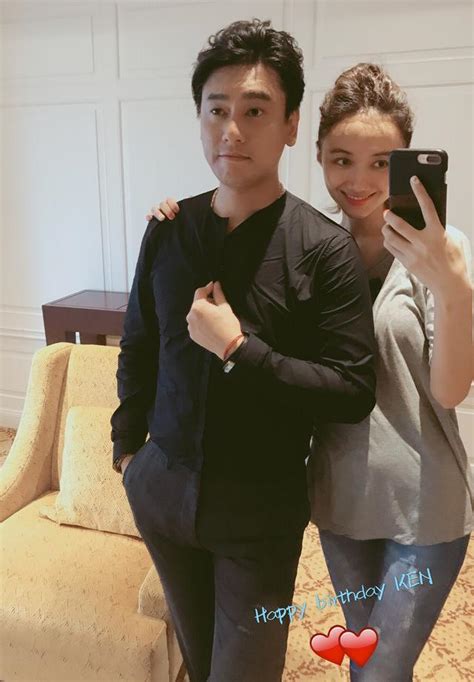 43歲朱孝天近照曝光，臉部浮腫略顯滄桑，因收入不佳計劃直播帶貨 每日頭條