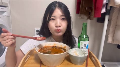 코스트코 선지해장국 맛있을까 참이슬과 함께하는 먹방과 리뷰 그 사이 어딘가 Youtube