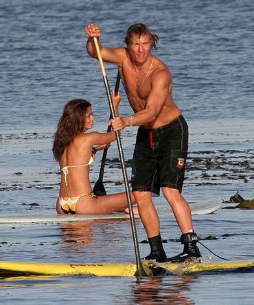 Celebrities Stand Up Paddling Sup Celebrity Standup Paddle Paddle