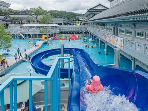 폭염으로 사람들이 몰린 평양의 흔한 워터파크 근황 유머움짤이슈 에펨코리아
