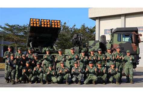 8軍團指揮官要求幹部知官識兵 鞏固部隊團結 Yahoo奇摩新聞