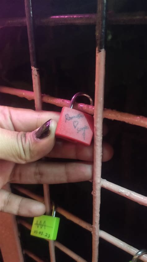 Local Love Lock Professing Self Love R Mildlyinteresting