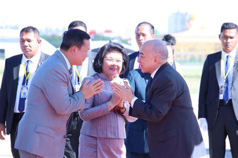ព្រះ ករុណា ព្រះបាទ សម្តេច ព្រះ បរម នាថ នរោត្តម សី ហមុនី ព្រះ មហាក្សត្រ