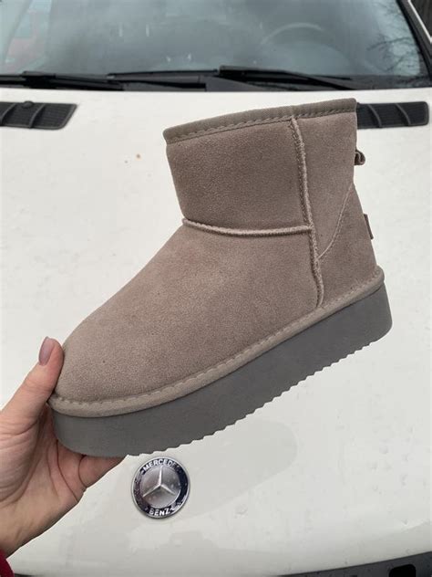 Акція 🔥 крутезні уги з натуральної замші на овчині 1400 грн — ціна