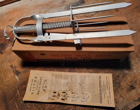 Vintage Victor Woodstream Mole Trap W Box Instructions 4717045740