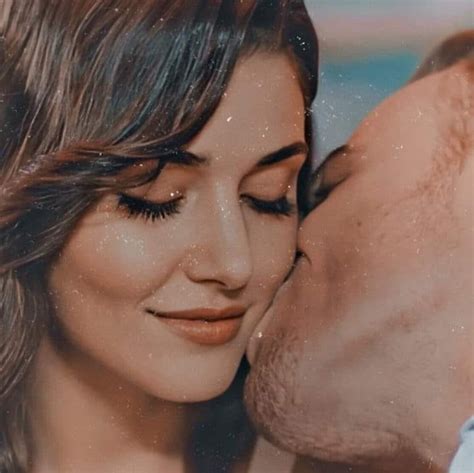 შენ დააკაკუნე ჩემს კარზე