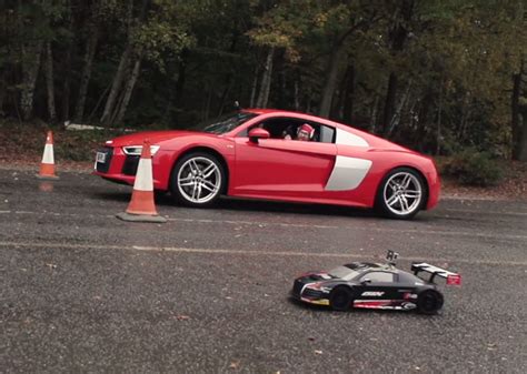 Audi R8超跑遇上超輕量對手 只有6公斤！ Digimobee移動生活網