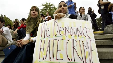 Hate Crimes Against Muslims In Us Surged 67 Last Year Fbi Report