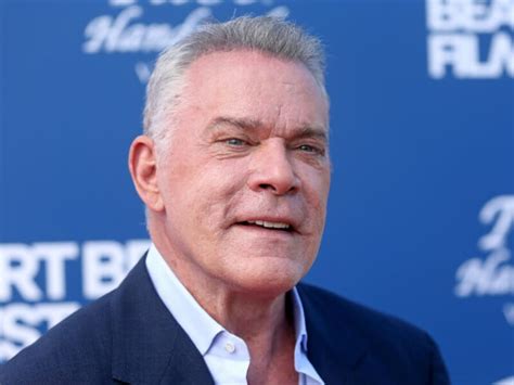 Actor Ray Liotta Recibe Una Estrella De Hollywood En Un Homenaje