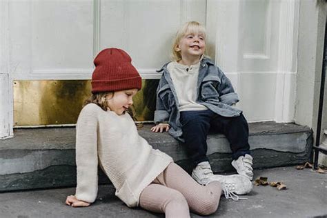 What Are Montessori Language Objects And How Are They Used