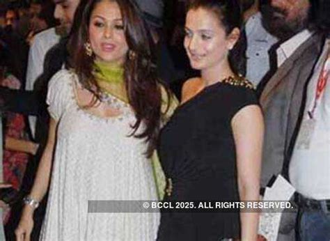 Isha Koppikar And Amrita Arora