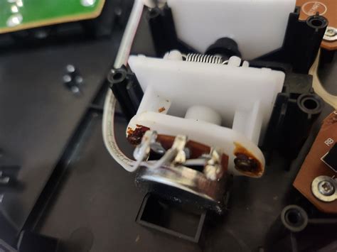 Les Paul Ps3 Wireless Controller To Corroded To Fix Or Maybe Just A