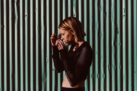 SUMif Releases An Erotic Music Video For Her Collide Single