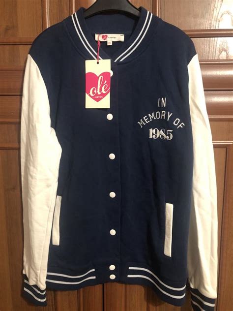 Бомбер — ціна 440 грн у каталозі Кофти Купити жіночі речі за доступною ціною на Шафі Україна