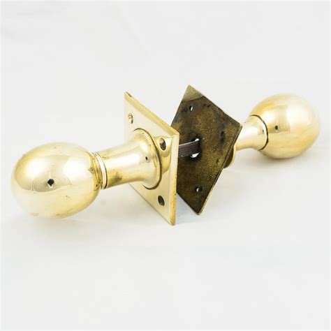 Edwardian Brass Door Knobs At 1stdibs Edwardian Door Knobs Edwardian