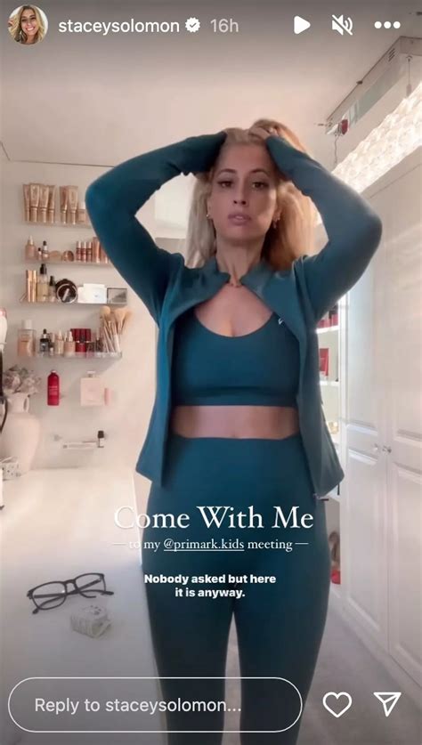 Stacey Solomon Shows Weight Loss As She Wows In Just A Bra And Skintight Leggings Daily Star