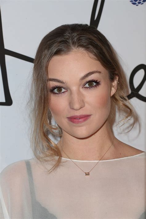Lili Simmons Pictures Hotness Rating 88710