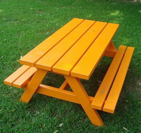 стол со скамейками для пикника | Kids picnic table, Picnic table plans ...