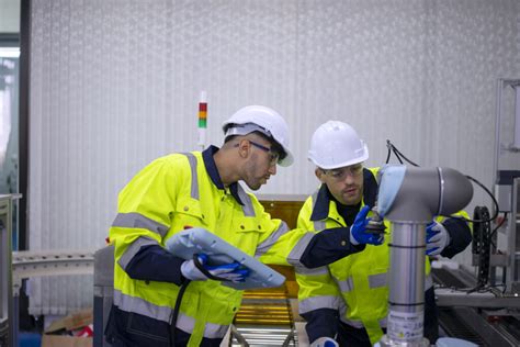 4 Ways To Simplify Onboarding Without Compromising Safety