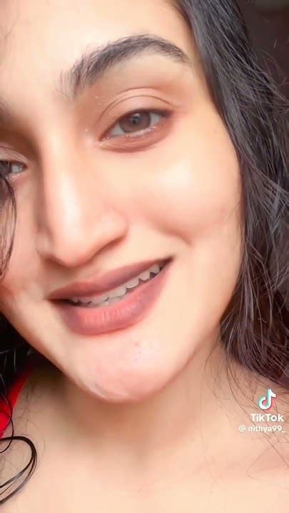 ලස්සනට වශීවුනේ නැද්ද ඉතින් ️ ️ Nithya Devindi Shorts Paradigeteledrama Actress Youtube