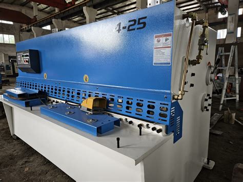 Metal Shearing In Forming Key Types Machines And Design Tips