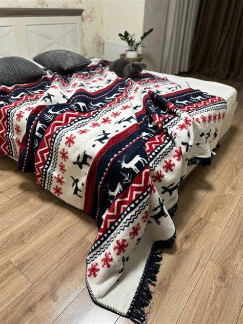 Зимове новорічнн покривало — ціна 1450 грн у каталозі Покривала Купити товари для дому та побуту
