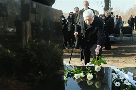 Schmidt Mária és Boross Péter Részvételével Felavatták Tőkéczki László