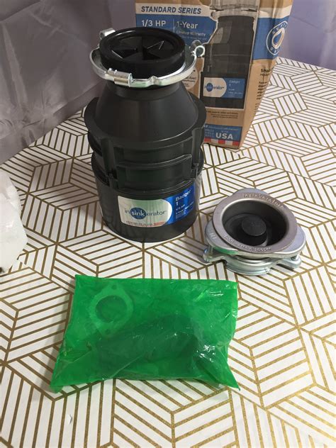 Insinkerator Garbage Disposal Badger 1 Standard Series 1 3 Hp Conti