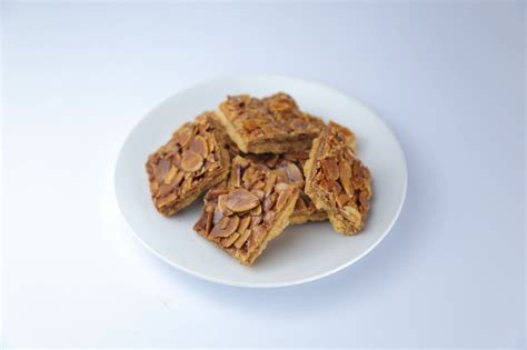 Florentine Pouch – Kakiang Bakery