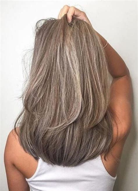 Bem Na Foto 18 Cortes De Cabelo Médio E Longo Na Terceira Idade ⋆ De Frente Para O Mar