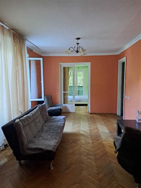 იყიდება 4 ოთახიანი ბინა საბურთალოზე 155000 30096313 Ss Ge