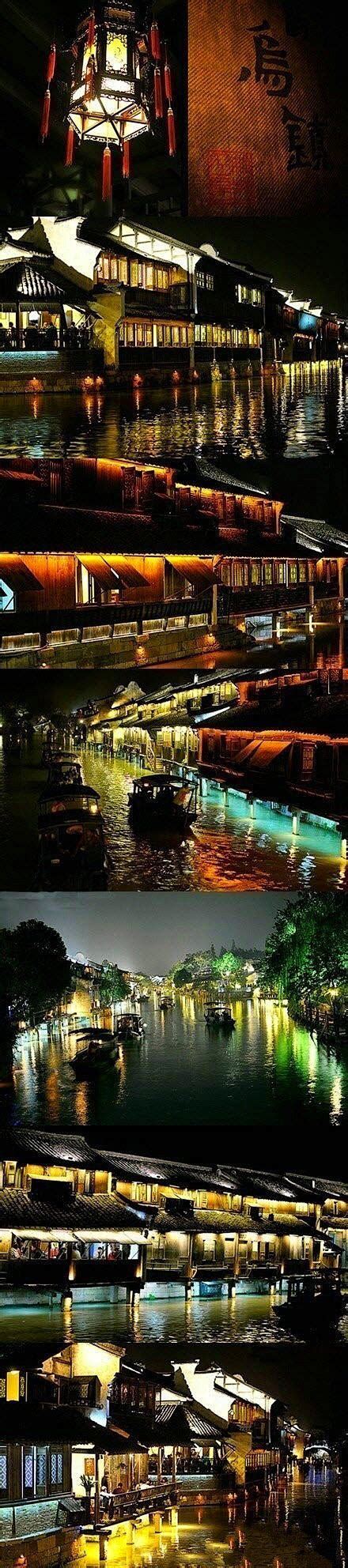 去乌镇，不可错过的五件事——1．走过十座桥，记住不能走回头桥；2．去茶馆喝一下午的茶，迷醉在江南水烟中；3．入夜后，在木结构的酒吧窗前喝一杯