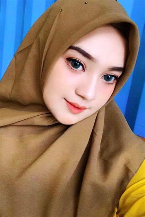 Temukan Ide Cewek Hijab Manis Dan Hijab Wanita Jilbab Cantik Kecantikan Dan Lainnya