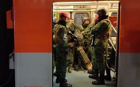 Cadetes Madrugan Para Ir A Desfile Militar Llegan En Metro De Cdmx