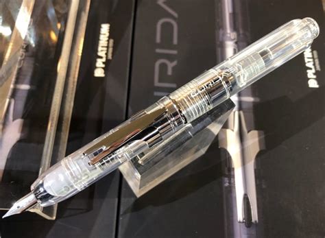 片手でノックでき、すぐに筆記できる。プラチナ万年筆 ノック式万年筆「キュリダス」登場！ ナガサワ文具センター