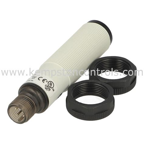 Micro Detectors Ss70p 0e Micro Detectors Photoelectric Sensor Diffuse M18 400mm Range Pnp