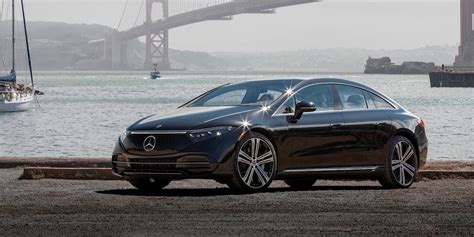 賓士也玩訂閱制 要全馬力每月請付3200元 Supermoto8