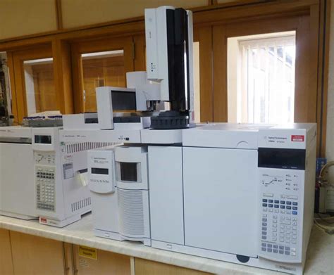 Liquid Chromatography Vs Gas Chromatography Lc Services