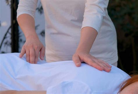 Wat Is Shiatsu Shiatsu Myway